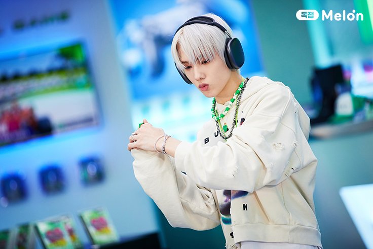 Nct Dream Center On Twitter 220328 Nct Dream Mv Set Behind Melon Exclusive Jisung