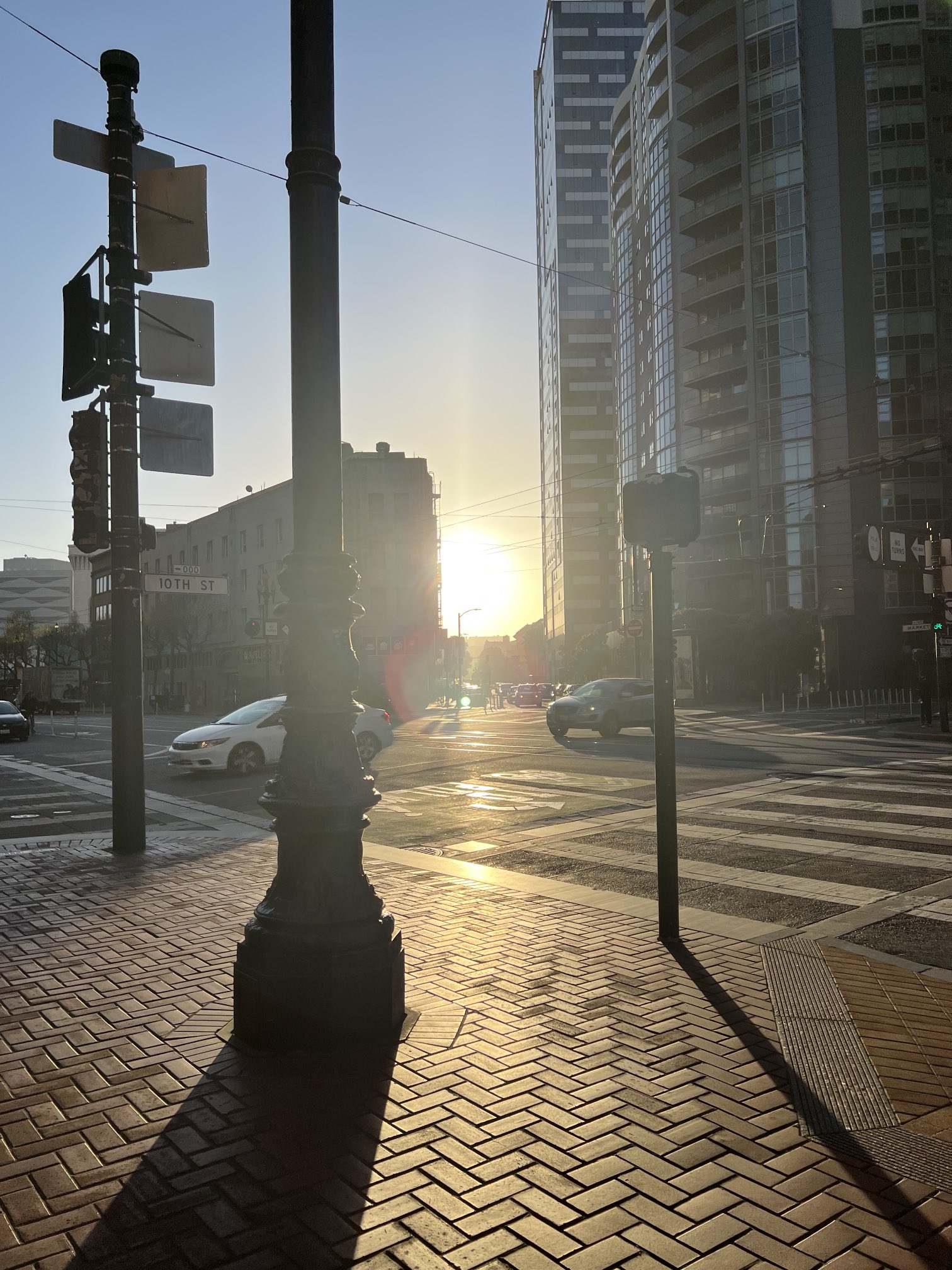 TW Pornstars - Bruce.Falck() 🦗. Twitter. 1:36 AM - 17 Mar 2022