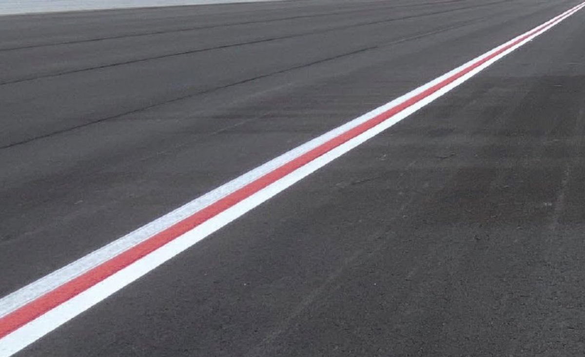 Bob Pockrass: The apron line at Atlanta is red-and-white. All racing ...