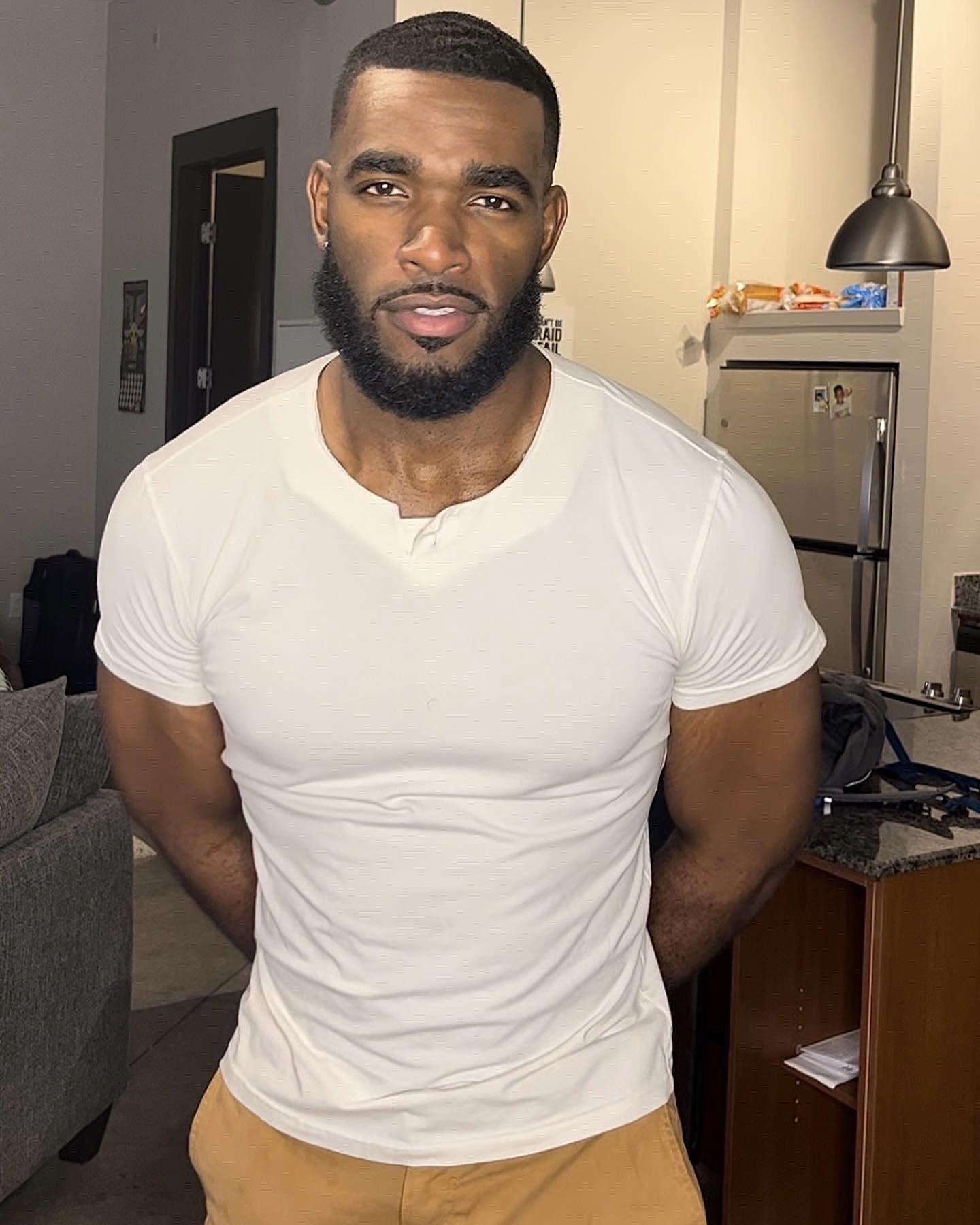 TW Pornstars - 1 pic. Marshall Price. Twitter. Something normal 😉. 10:13 PM - 16 Mar 2022