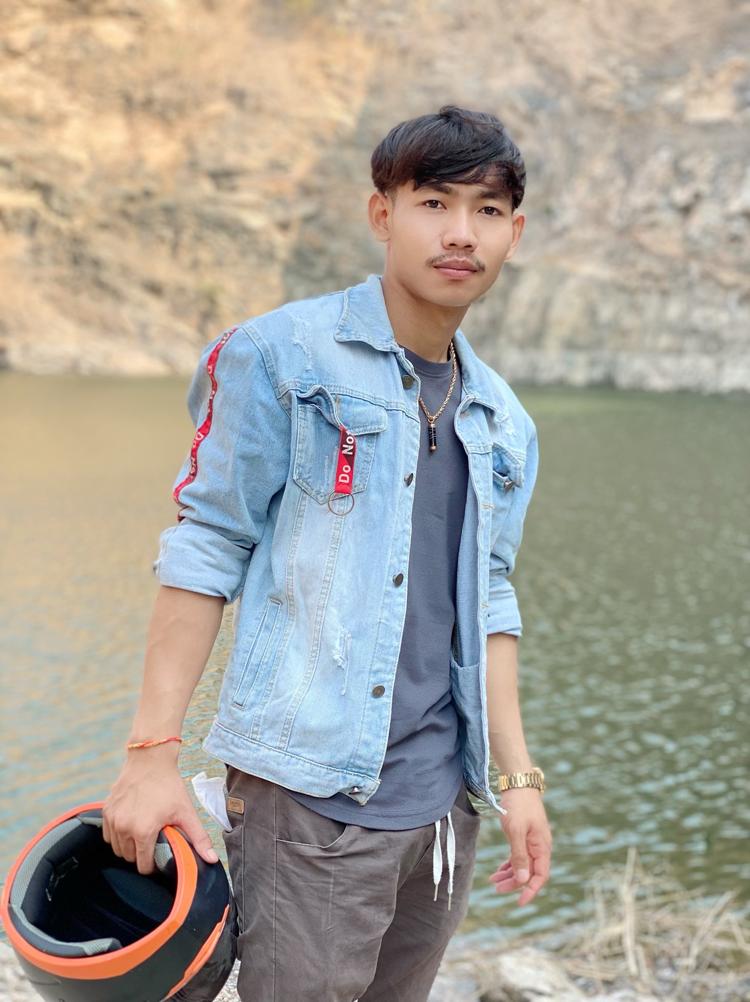 Bo Bo Aung (@Xxxxx41471542) / Twitter