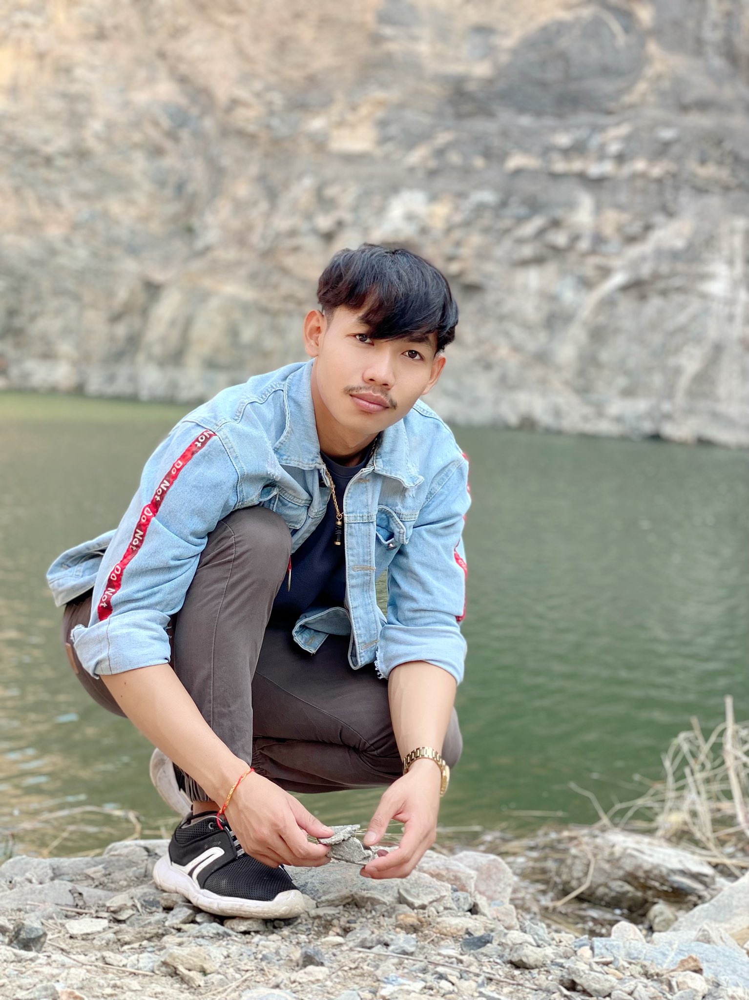 Bo Bo Aung (@Xxxxx41471542) / Twitter