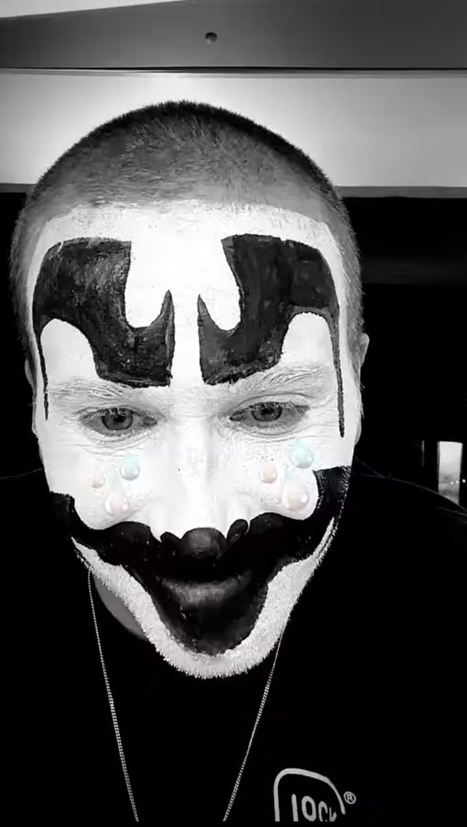 Shaggy 2 Dope Without Face Paint 2022