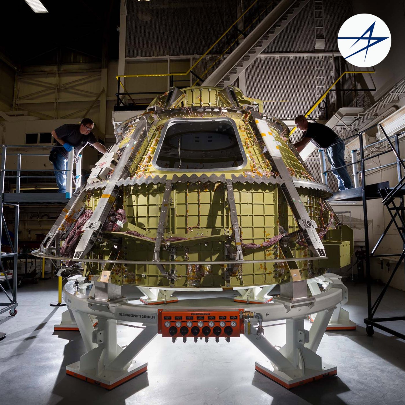 Apollo Spacecraft Construction