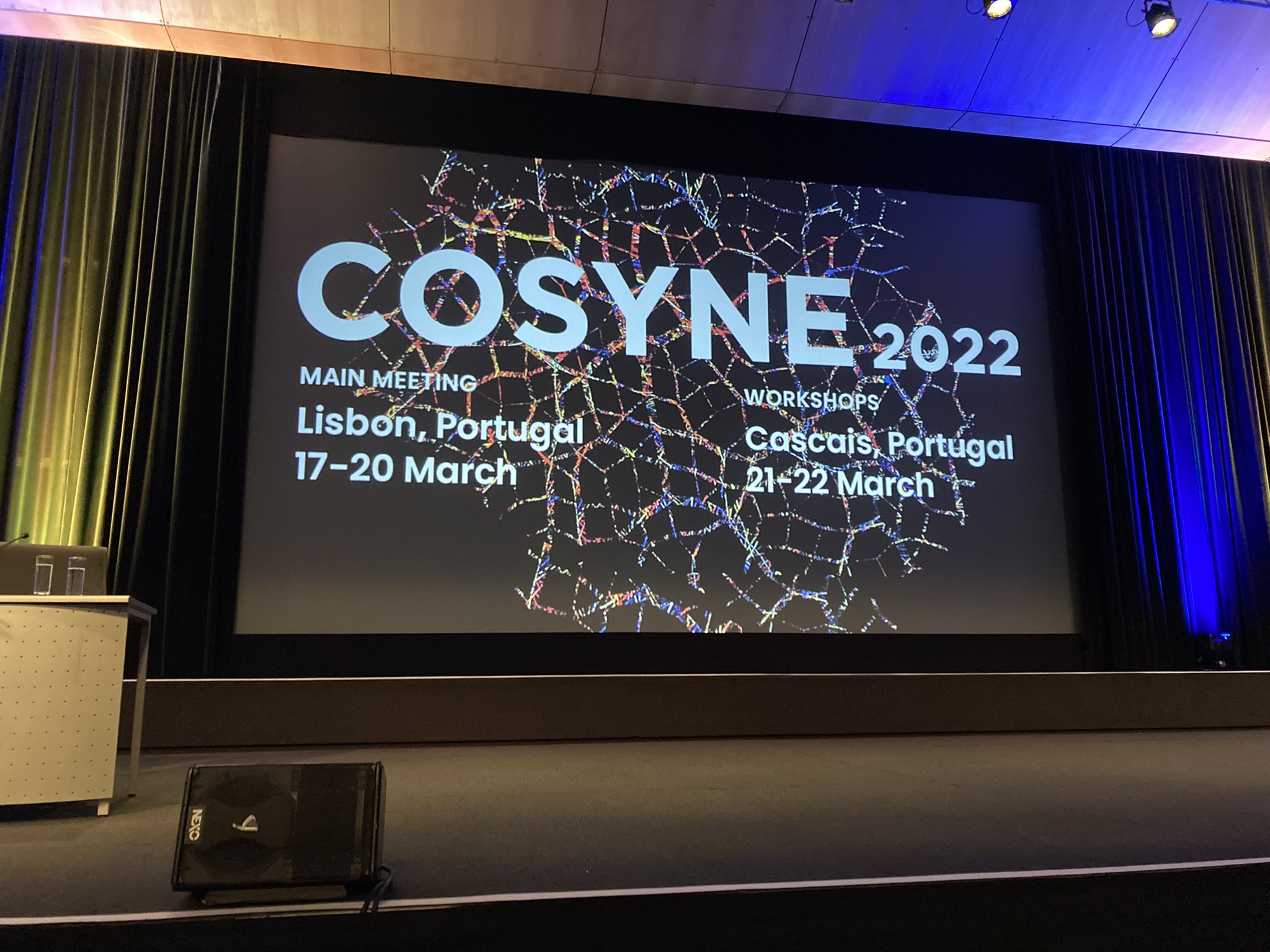 Sabera Talukder on Twitter: "Getting ready for the first session: Behavior and the Brain 🧠 to be ...