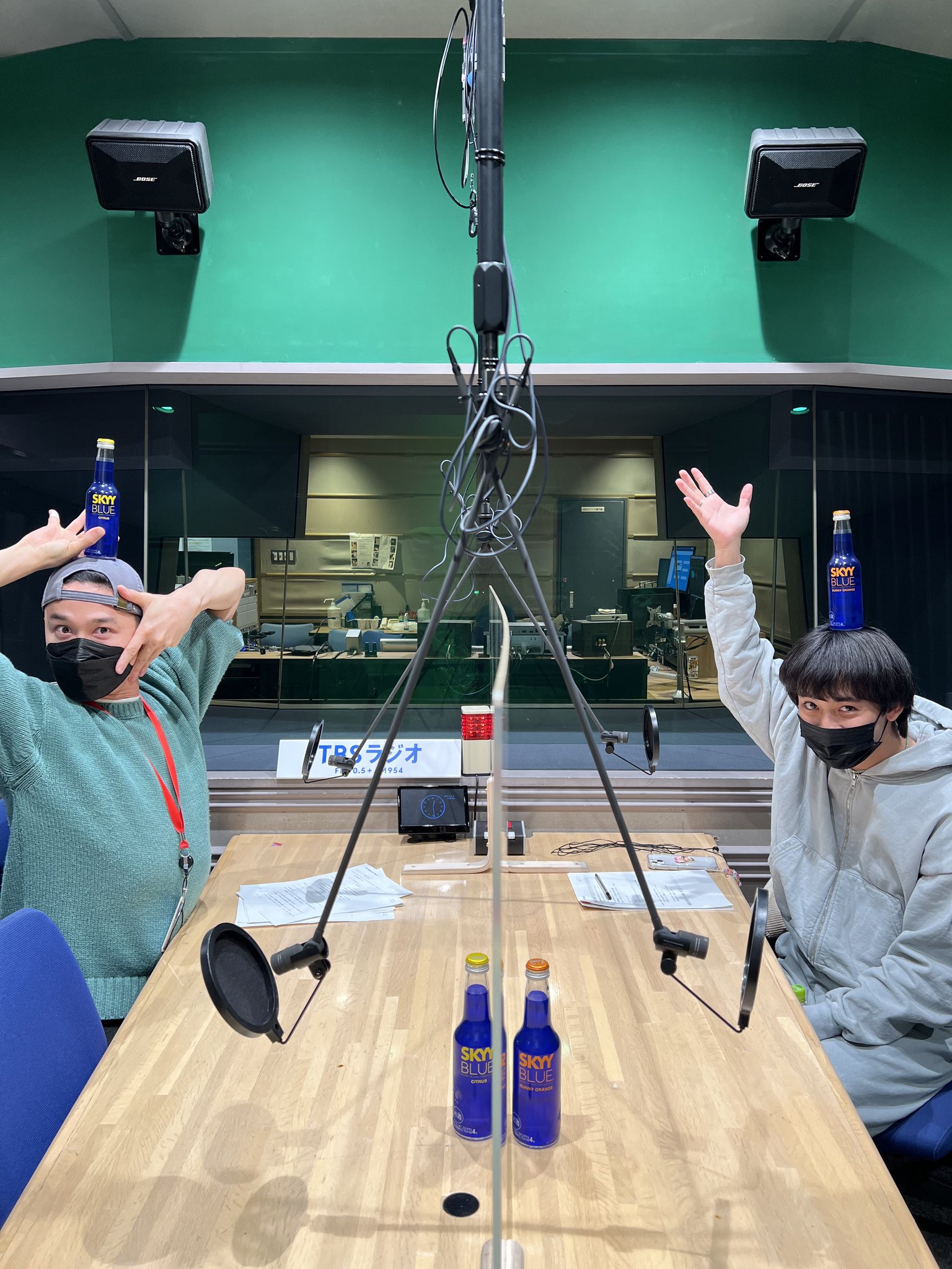 LOVE RAINBOW TRAIN on Twitter: "明日夜8時からのTBSラジオはryuchell（@RYUZi33WORLD929）とドリアン（@masaki_durian）の ...