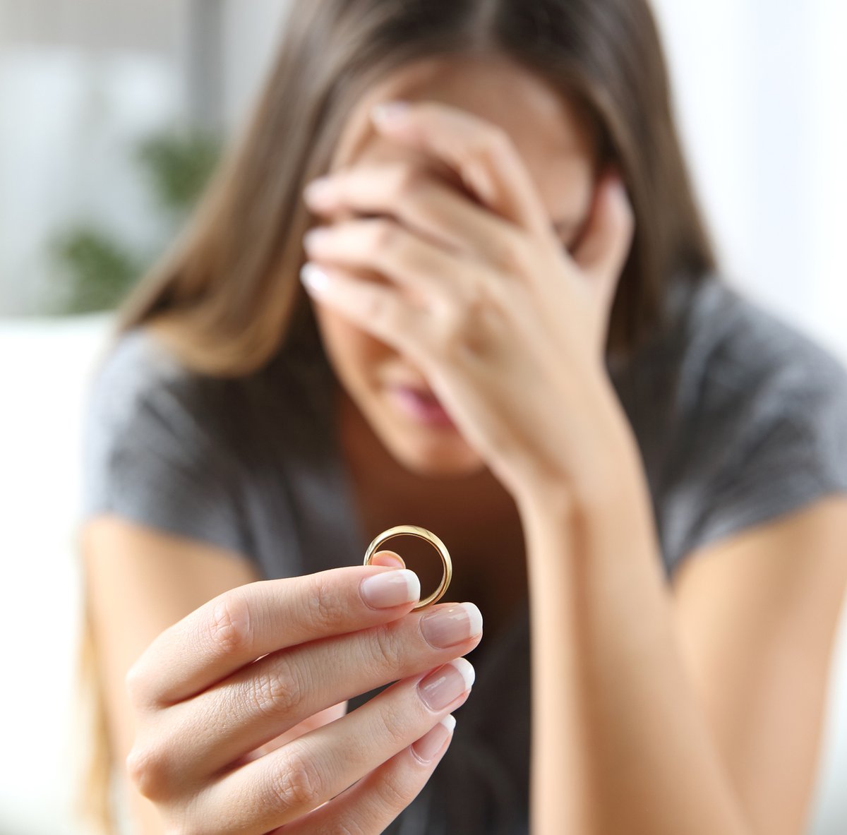 10 (More) Things Men Find Off-putting in Women A Thread - المسلسل من ...