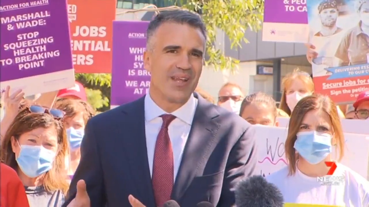 7news Adelaide On Twitter Ch7adelaide Mikesmithson7 The Knives Have