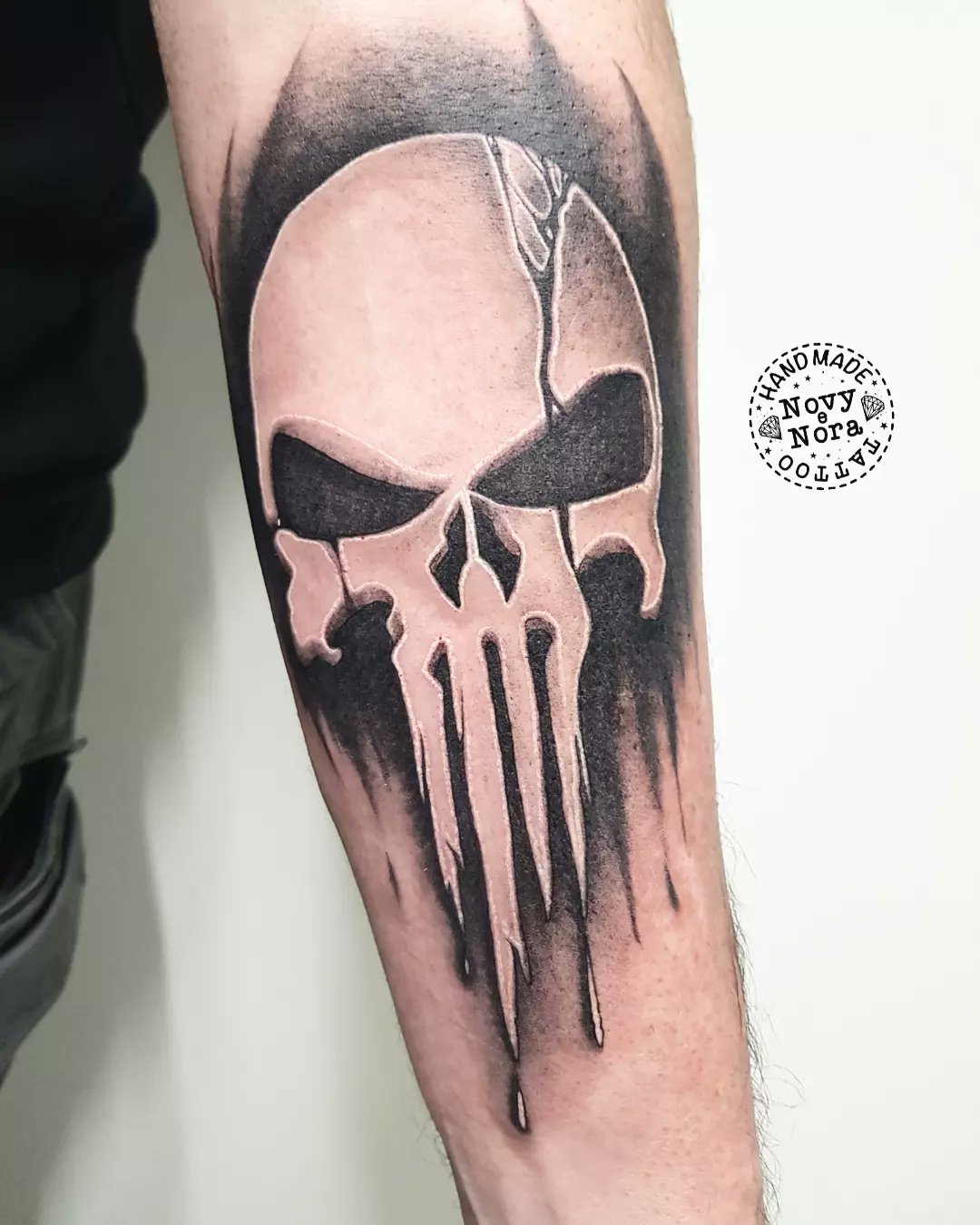 Details more than 72 punisher skull tattoo - in.cdgdbentre Details more than 72 punisher skull tattoo - in.cdgdbentre