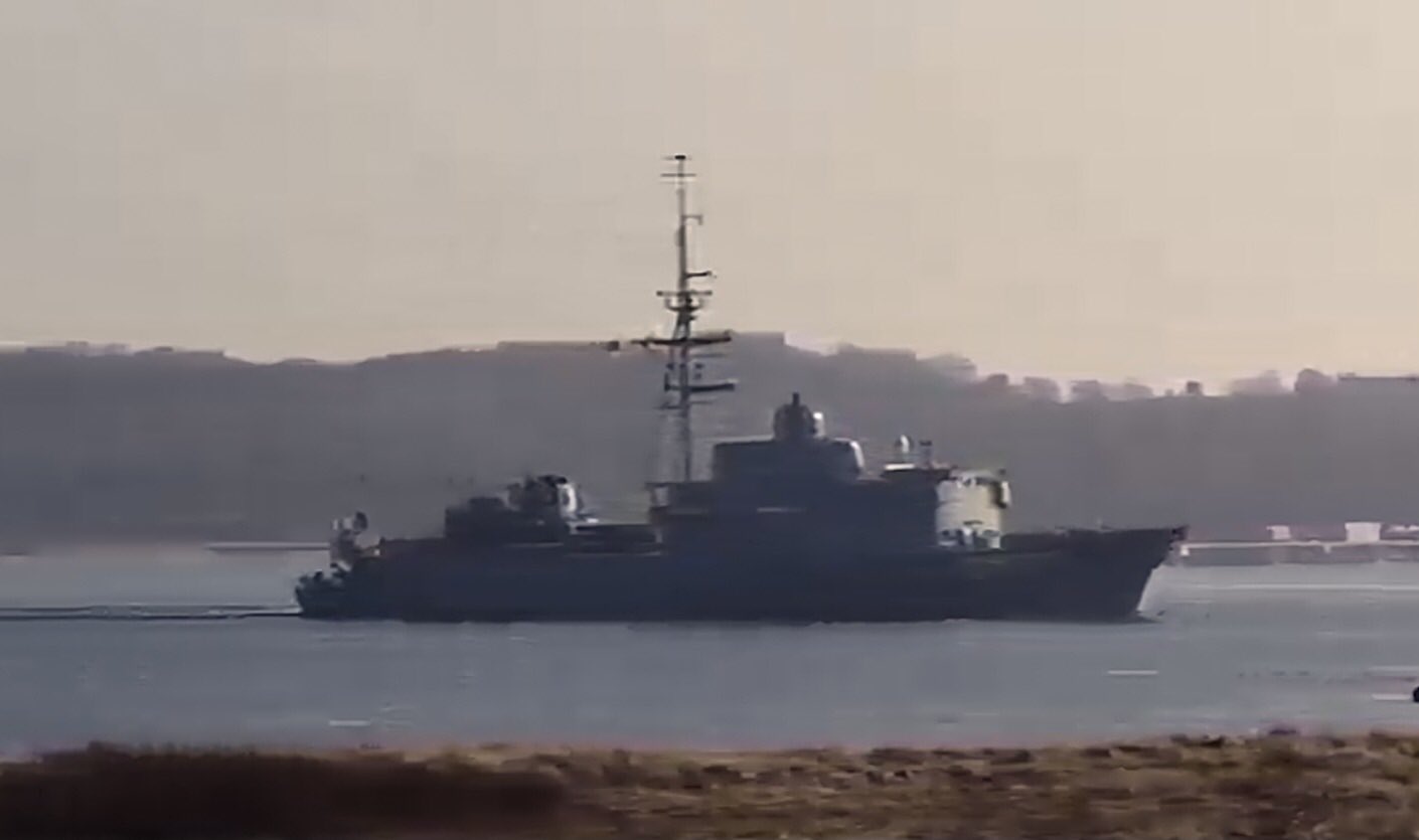 WarshipCam on Twitter: "German Navy Oste-class electronic surveillance vessel FGS Alster (A50 ...