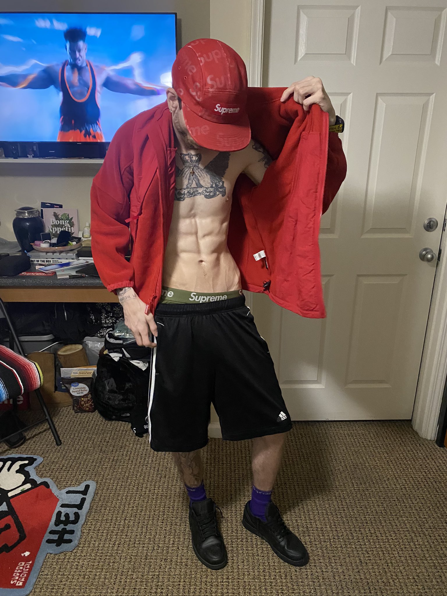 TW Pornstars - Bryan Silva GRATATA🦁. Twitter. find me in the club posted with a mean mug make ...