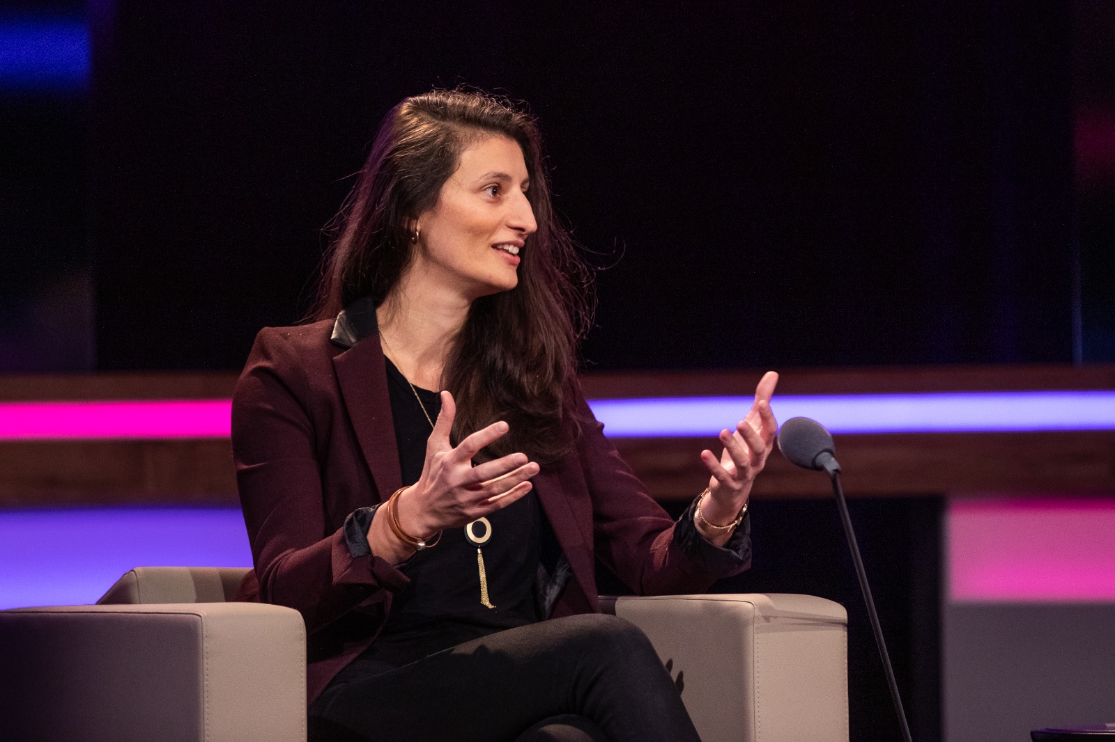 TechWorld with Nana | DevOps 🚀 on Twitter: "Interview on Austrian TV 😊 Talked about how we ...