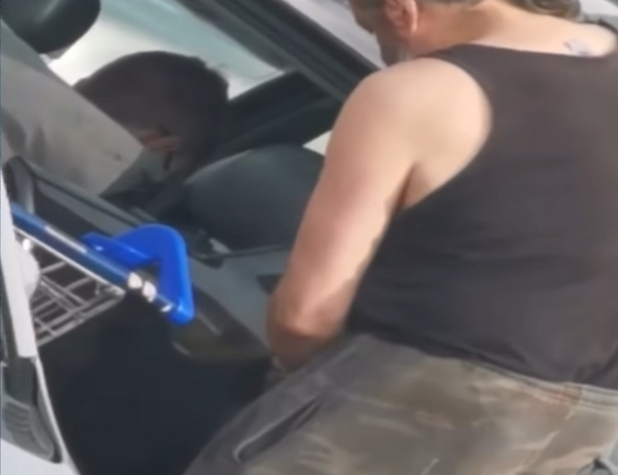 Makeleio.gr on Twitter: "(ΒΙΝΤΕΟ) Αντί για βενζίνη… ελαιόλαδο! https://t.co/uDCFu5hCqK https://t ...