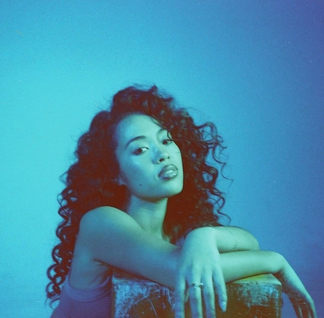 A brother already posted bout the anniversary of "Overgrown", but if ...