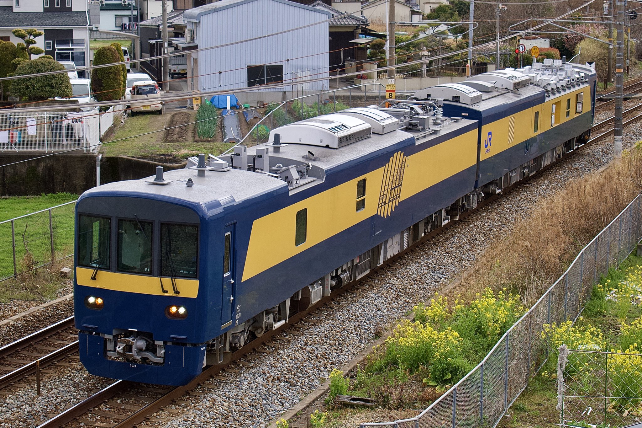 兵庫の鉄道旅人 on Twitter: "回9373D DEC741 E1編成 東加古川〜加古川にて 2022.3.20 初めましてのDEC。 カメラの数も凄いですが、深い青の塗装も特徴的です ...