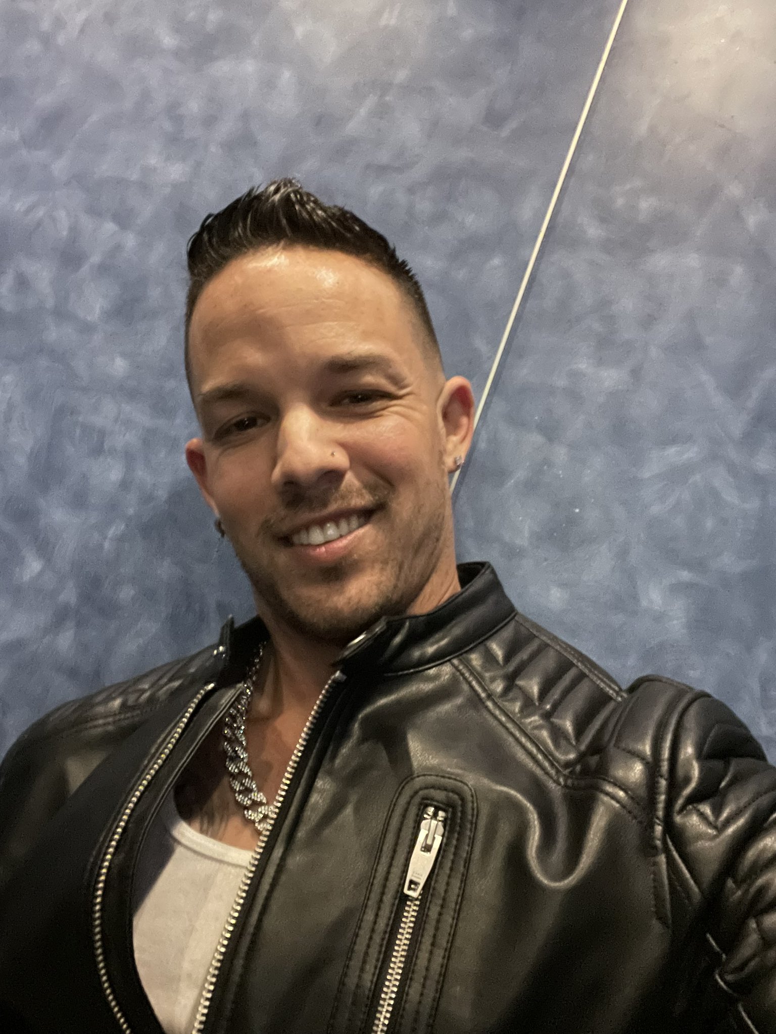 TW Pornstars - Nic Sahara. Twitter. Felt cute 🥰. 4:31 AM - 20 Mar 2022