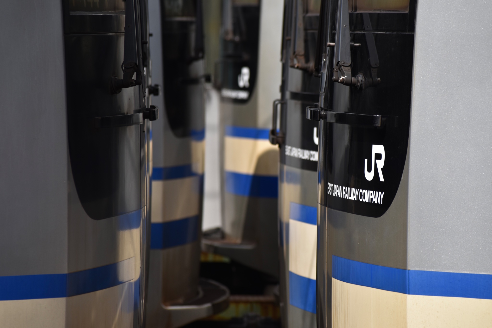 なも on Twitter: "E217がたくさん寝てました https://t.co/1537nhWTU9" / Twitter