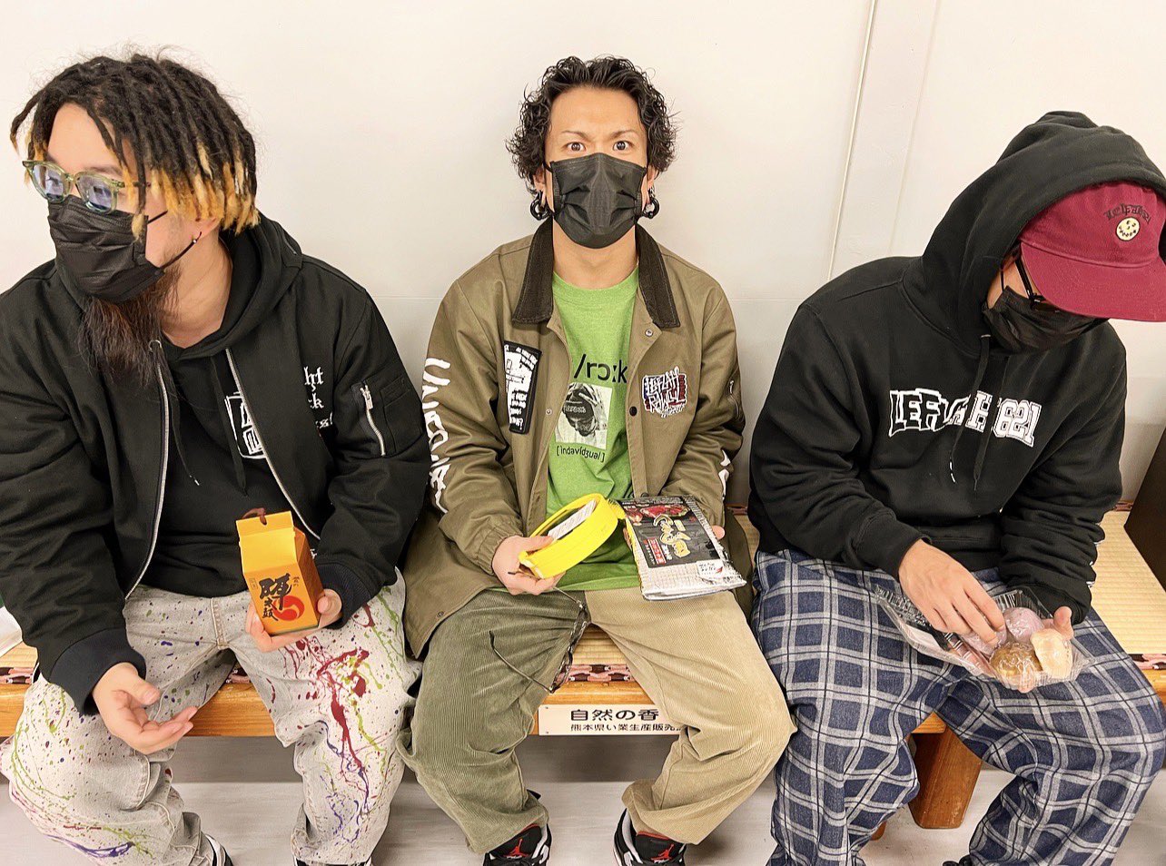 WANIMA OFFICIAL on Twitter: "明日からCatch Up TOUR -1Time 1Chance- 初日は熊本から開催します。※理由あり ガイドラインを読んでお気を ...