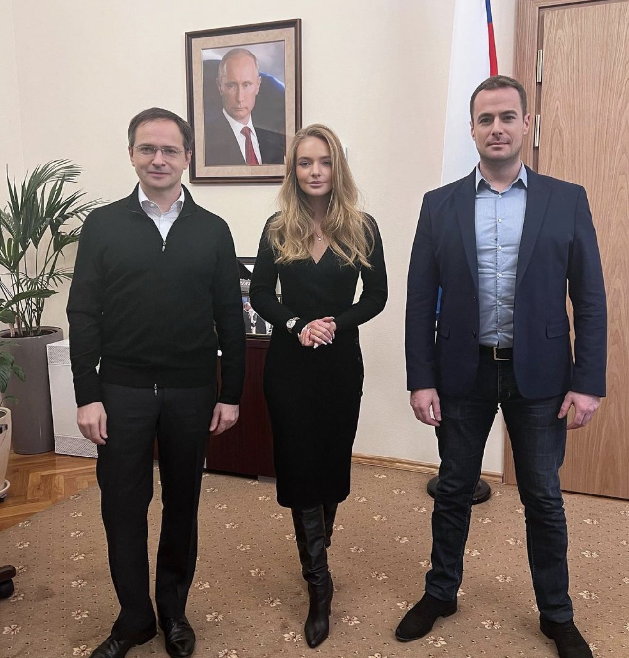 Existenz.se on Twitter: "Yelizaveta Peskova som är dotter till Putins pressekreterare känner sig ...