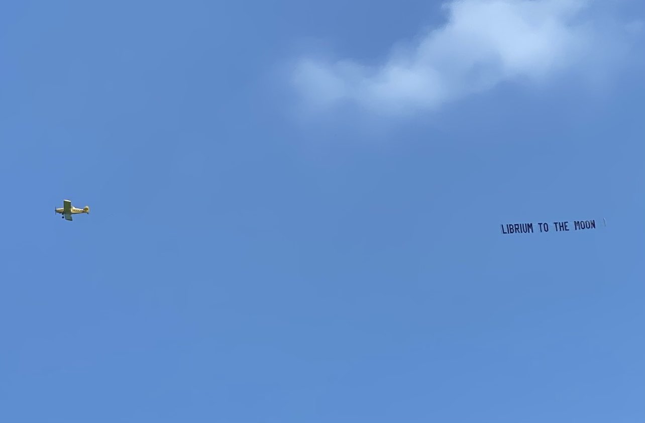Airplane Banner Memes Megan Feringa On X: "Stockport Have Flown