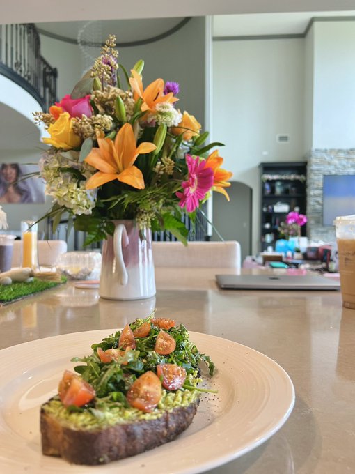 TW Pornstars - TheStartOfUs. Pictures and videos from Twitter. Page 6