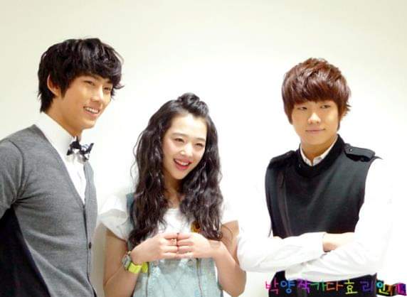 MC line with 2pm! Sulli bb! ♥️ fer @ferfer_ly