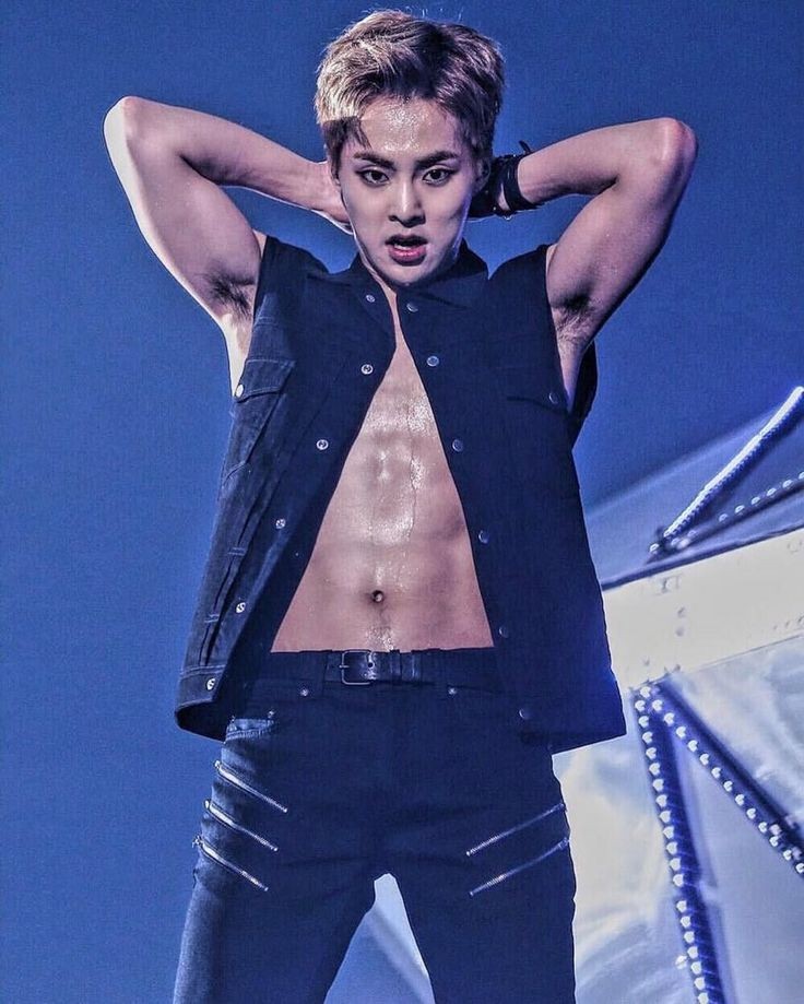 Xiumin Muscles Here Are The EXO Members' True Personalities According