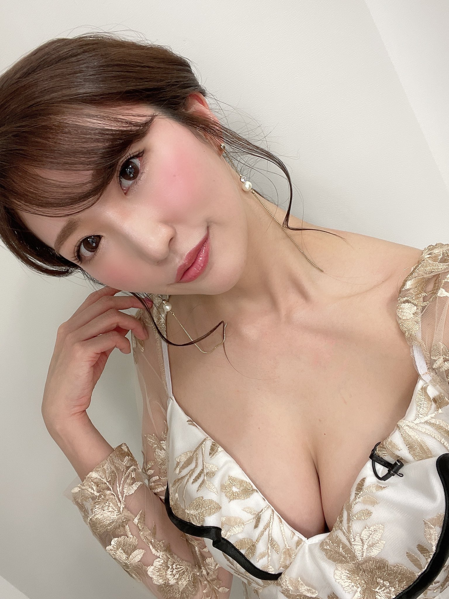 松嶋えいみ 1/29DVD発売イベント on Twitter: "今夜20:00からは「みにすぽ！」🎮💓 @OPENREC にてDeadbyDaylightを生配信👻 3月の配信は今日で最後に ...