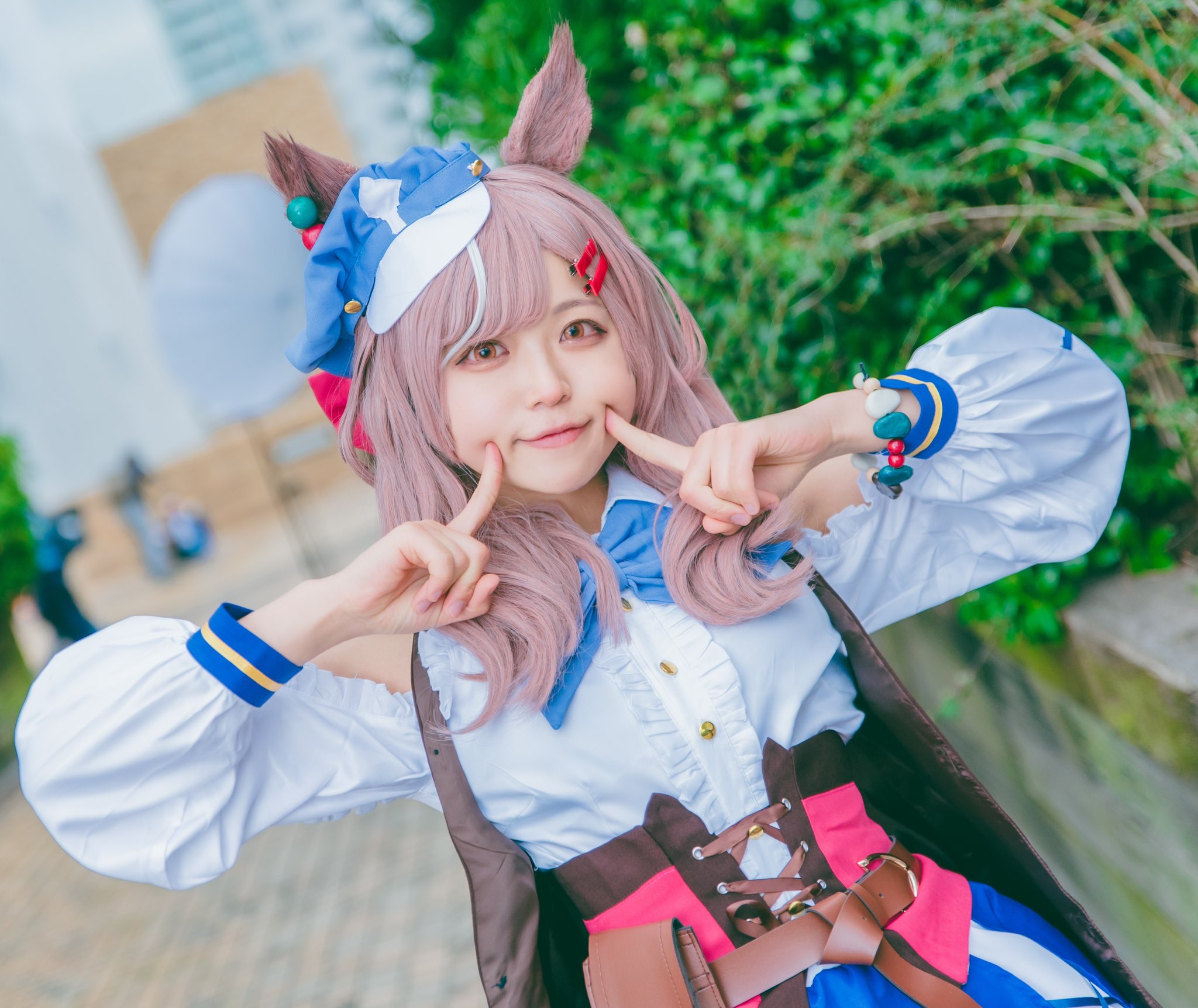 𝘀𝘂𝗶𝘀𝘂𝗶 on Twitter: "このお写真、頬っぺたに指がむに〜〜〜〜って刺さっててちょっと笑っちゃった！ https://t.co/3IjMs9Er2F" / Twitter