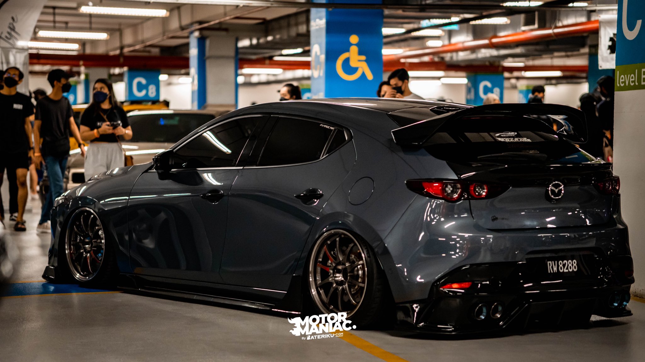 Stanced 2022 Mazda 3