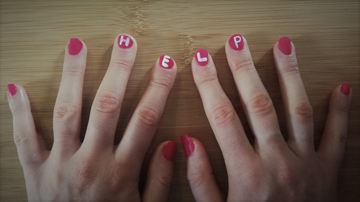 Cambs Police 💙 On Twitter Who Is Doing Your Nails Could It Be
