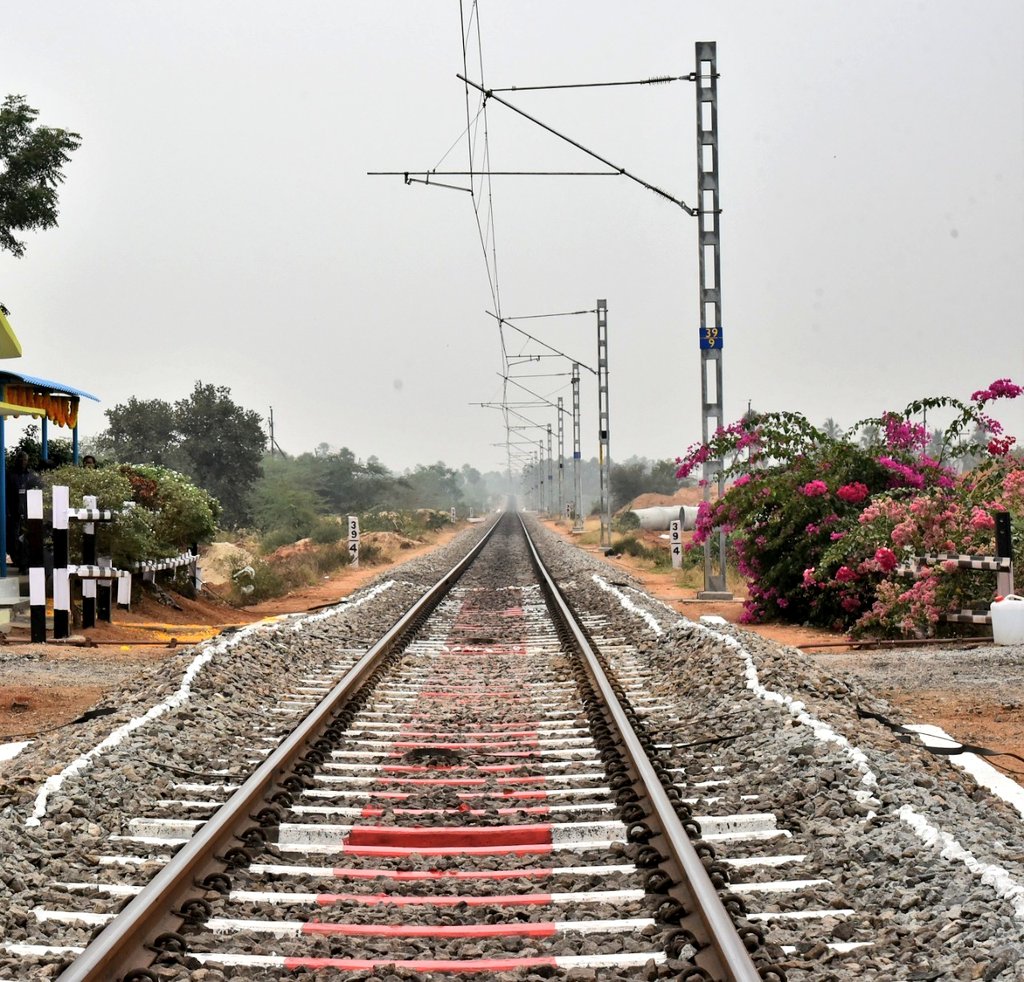 South Central Railway on Twitter: "SCR Commissions #Electrification of 45 Route Kms between ...