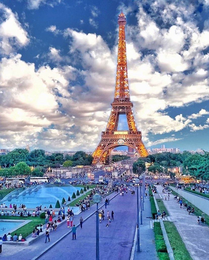 Eiffel Tower Twitter Background Was The Eiffel Tower Bombed During The