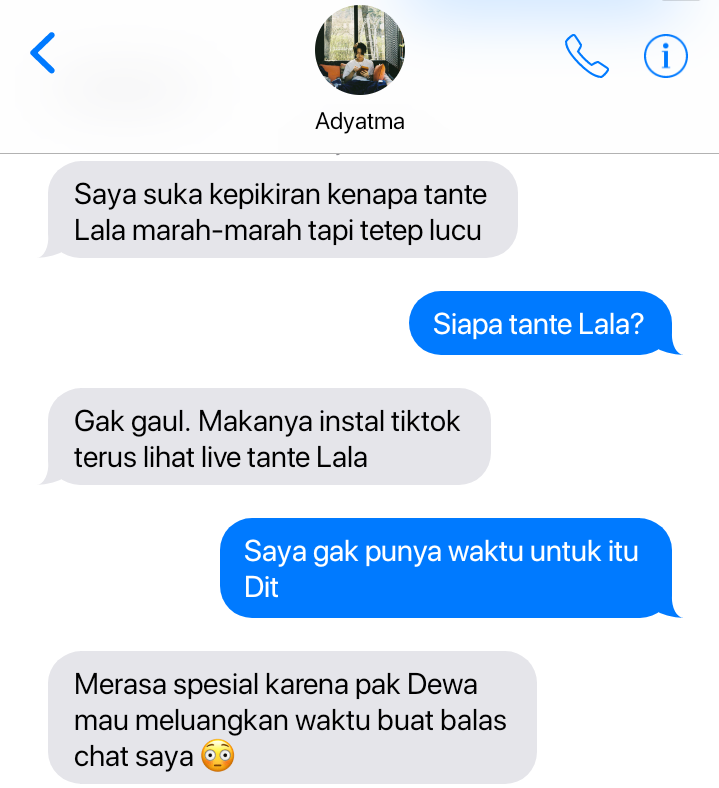 midnight rein 🌌 on Twitter: "Konteks chat random: Ps. Chat yang kiri gak dibales karena Dewa ...