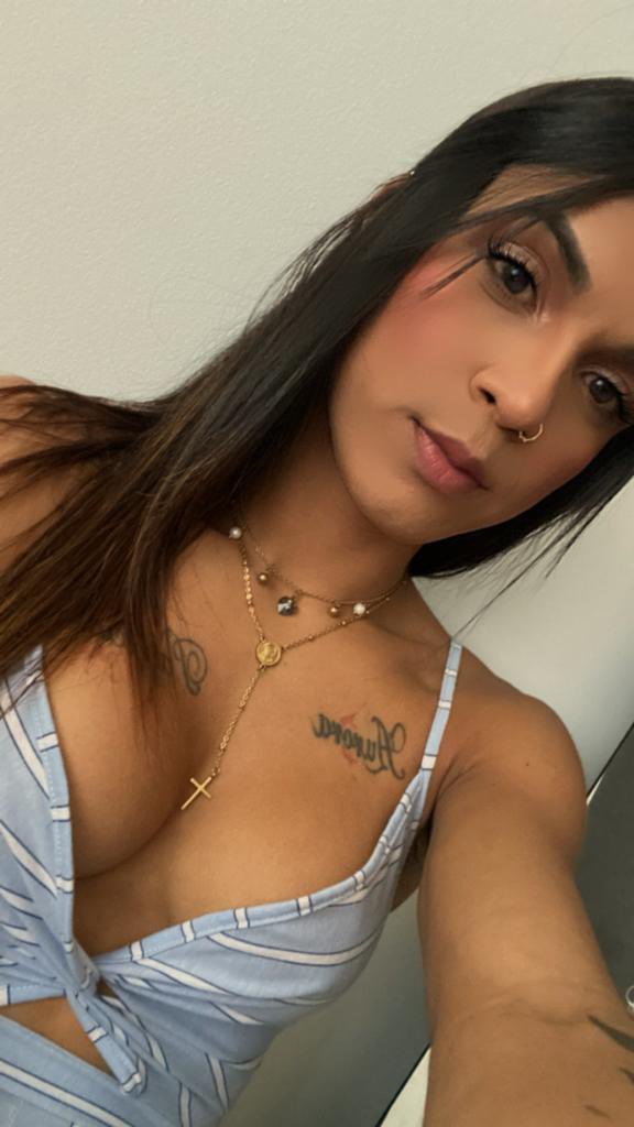 Tiffany vega on Twitter: "Waiting for u everyday on @chaturbateLATIN https://t.co/VVP8K2cCTA ...