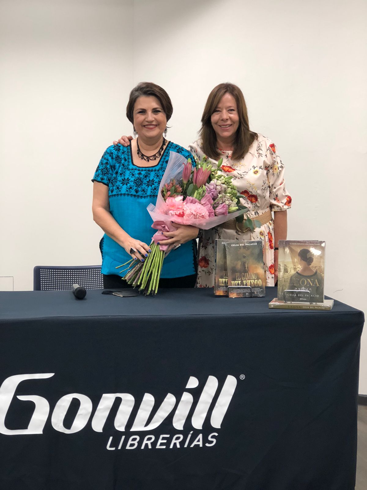 Planeta de Libros México on Twitter: ".@celiadelp define a su protagonista, Sofía Trujillo, como ...