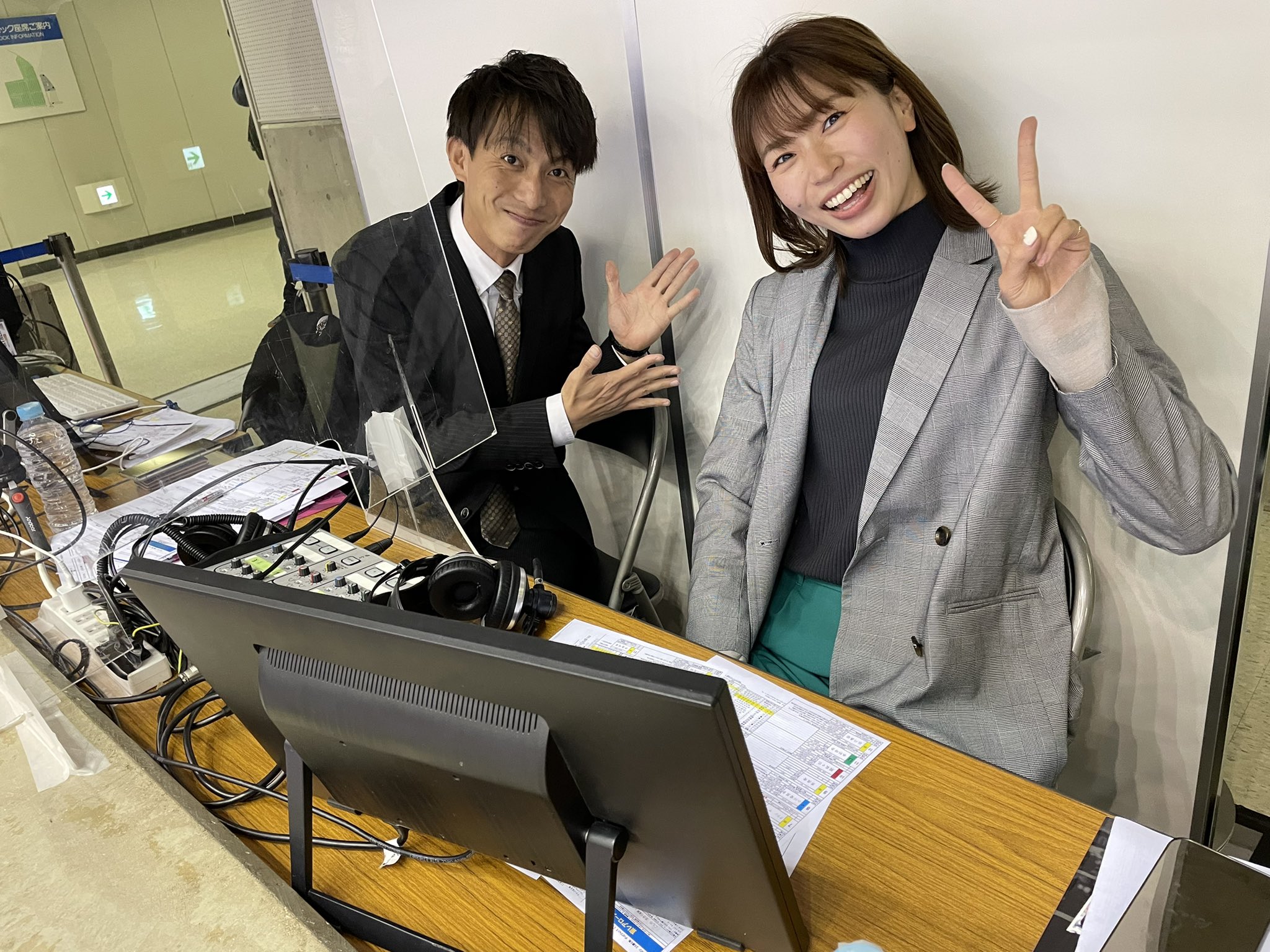 カンテレ★バレーボール On Twitter 今日は女子の神戸大会会場へ。 この後13時から、久光スプリングスvs東レアローズが対戦
