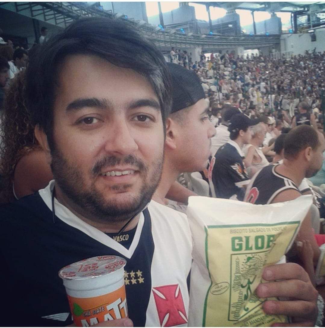 Vasco da Gama on Twitter: "Lamentamos profundamente a morte de Carlos Alexandre Resende ...