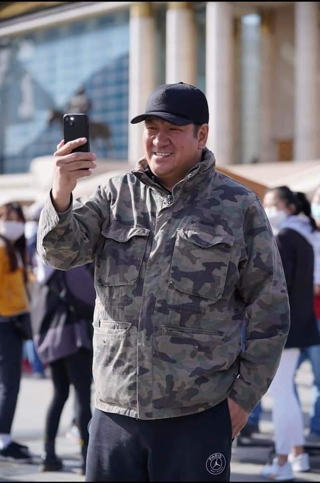 Amar Tuvshin on Twitter: "Та нарт сэжгийн зураг үзүүлж байгаад уучлаарай. https://t.co ...