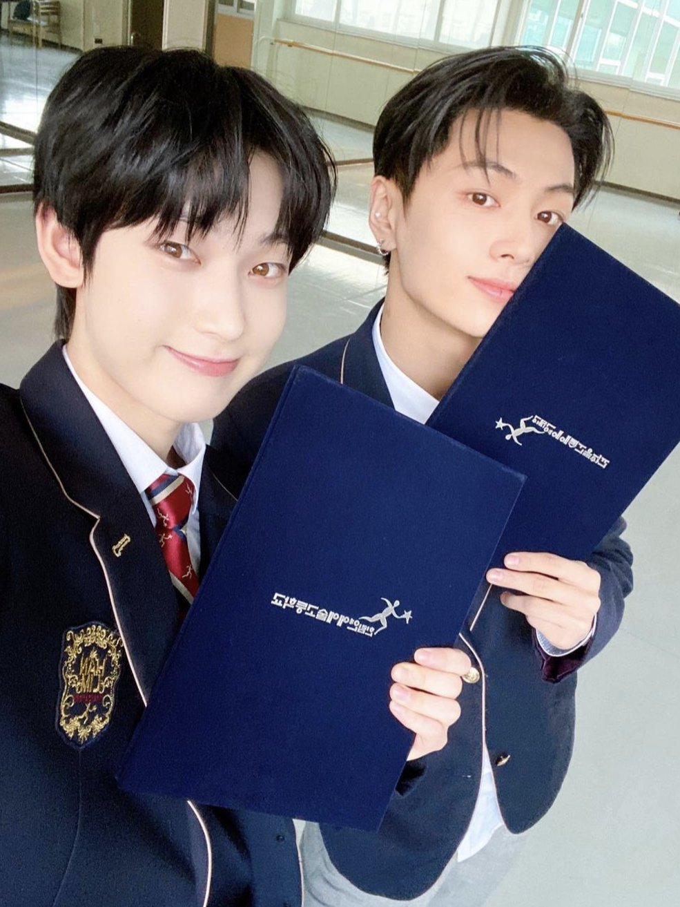 ENHYPEN JAPAN FANBASE on Twitter: "˗ˏ︎︎︎︎︎︎ 𝙸𝚗𝚜𝚝𝚊𝚐𝚛𝚊𝚖 🌸ˎ˗ HanlimTV Instagramに #JAY くんと #SUNOO くん ...