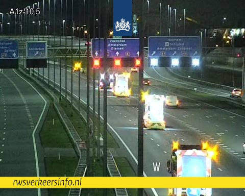 Rijkswaterstaat Verkeersinformatie on Twitter: "⛔ | De #A1 richting Amsterdam is dicht bij ...