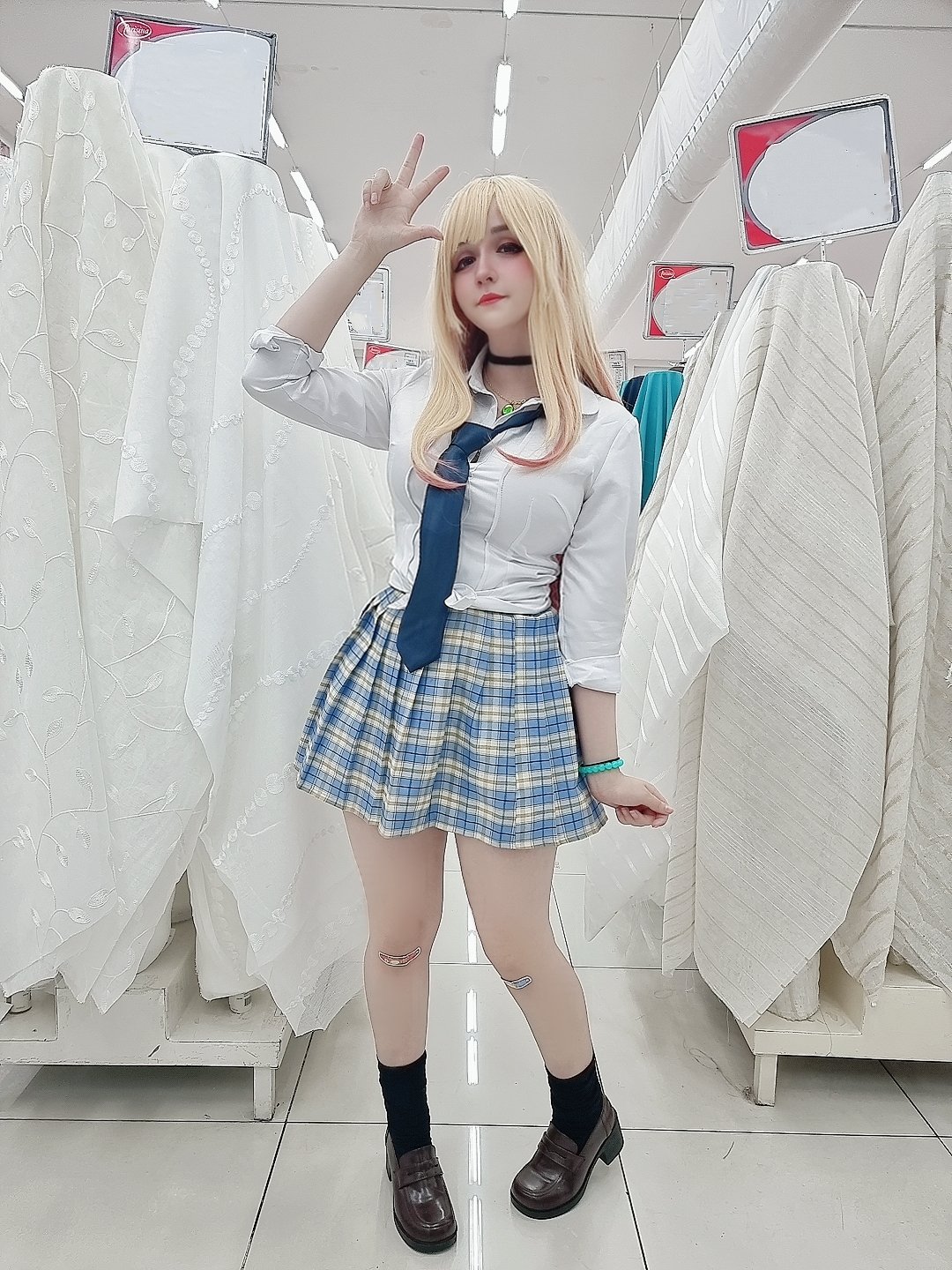 TW Pornstars - San Chan. Twitter. Los espero en la noche, será stream ...