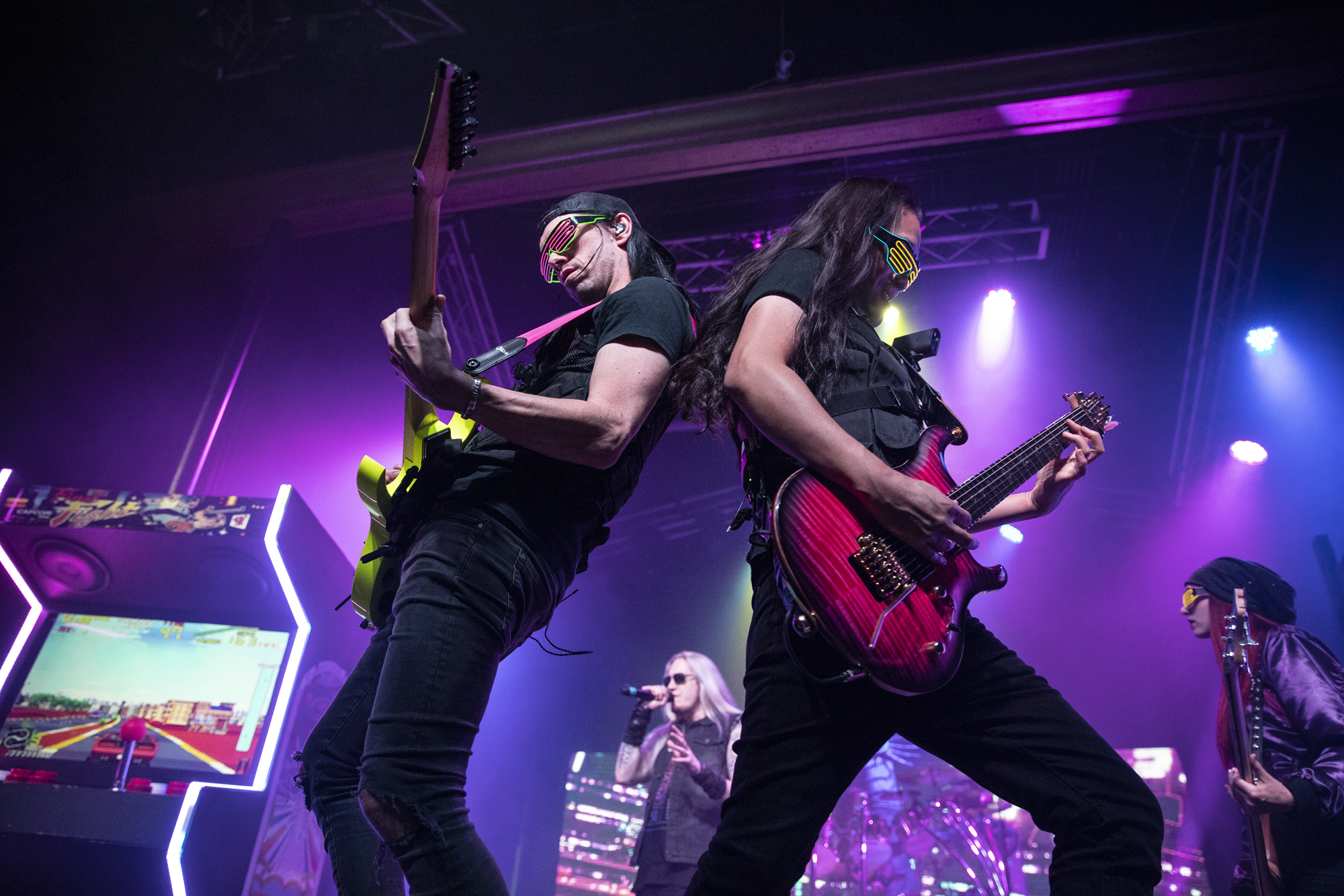 DragonForce on Twitter: "We are live on @Twitch in Pittsburgh, PA! Come hang with us at https ...