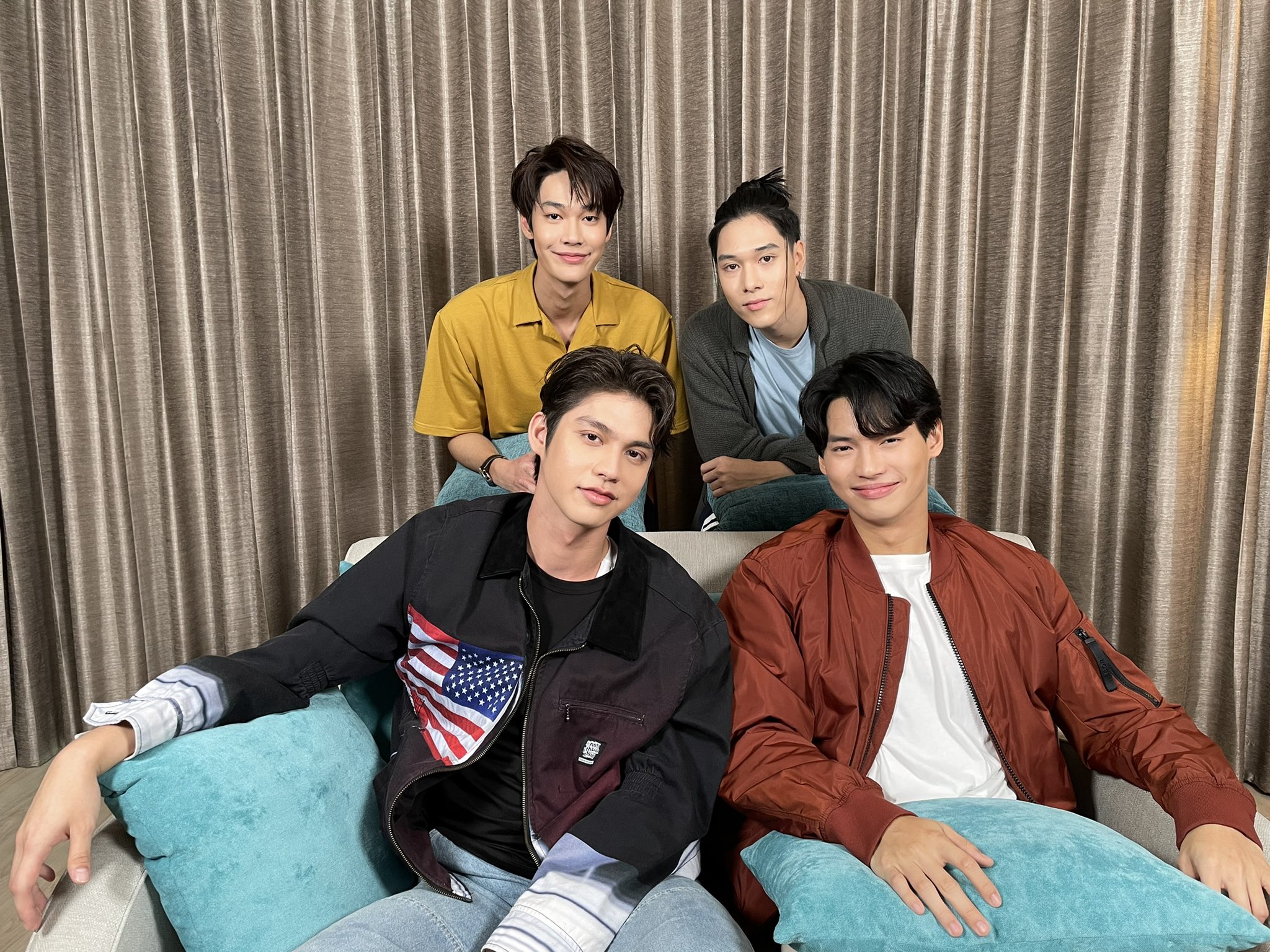 Gmmtv On Twitter ขอบคุณที่ติดตาม Live กันนะค้าาา และคืนนี้อย่าลืมติด