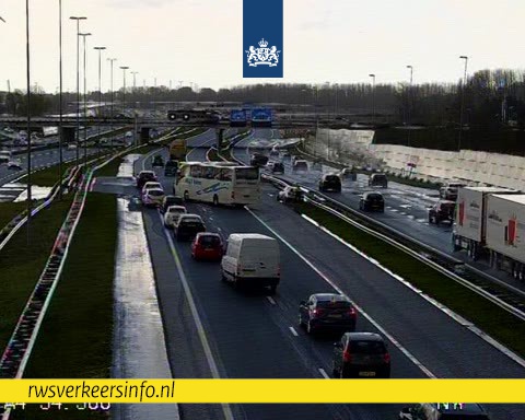 Rijkswaterstaat Verkeersinformatie on Twitter: "⛔ | Door een ongeluk is de hoofdrijbaan op de # ...
