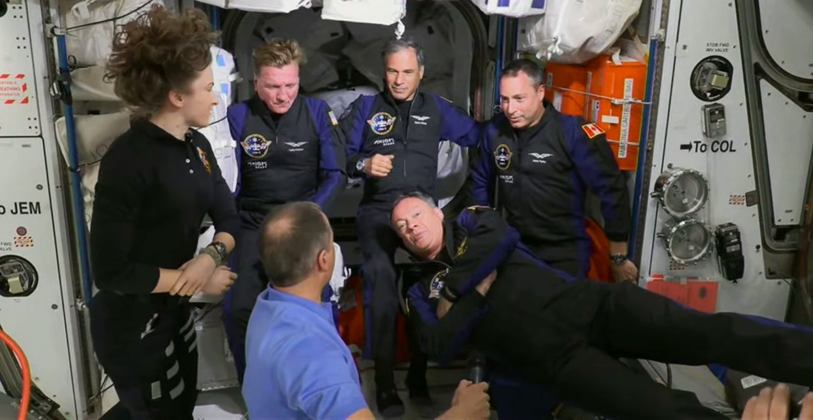 TJ Cooney 🚀🇺🇦 on Twitter: "#AX1 crew are now onboard the @Space_Station https://t.co/MtajDkxG52 ...