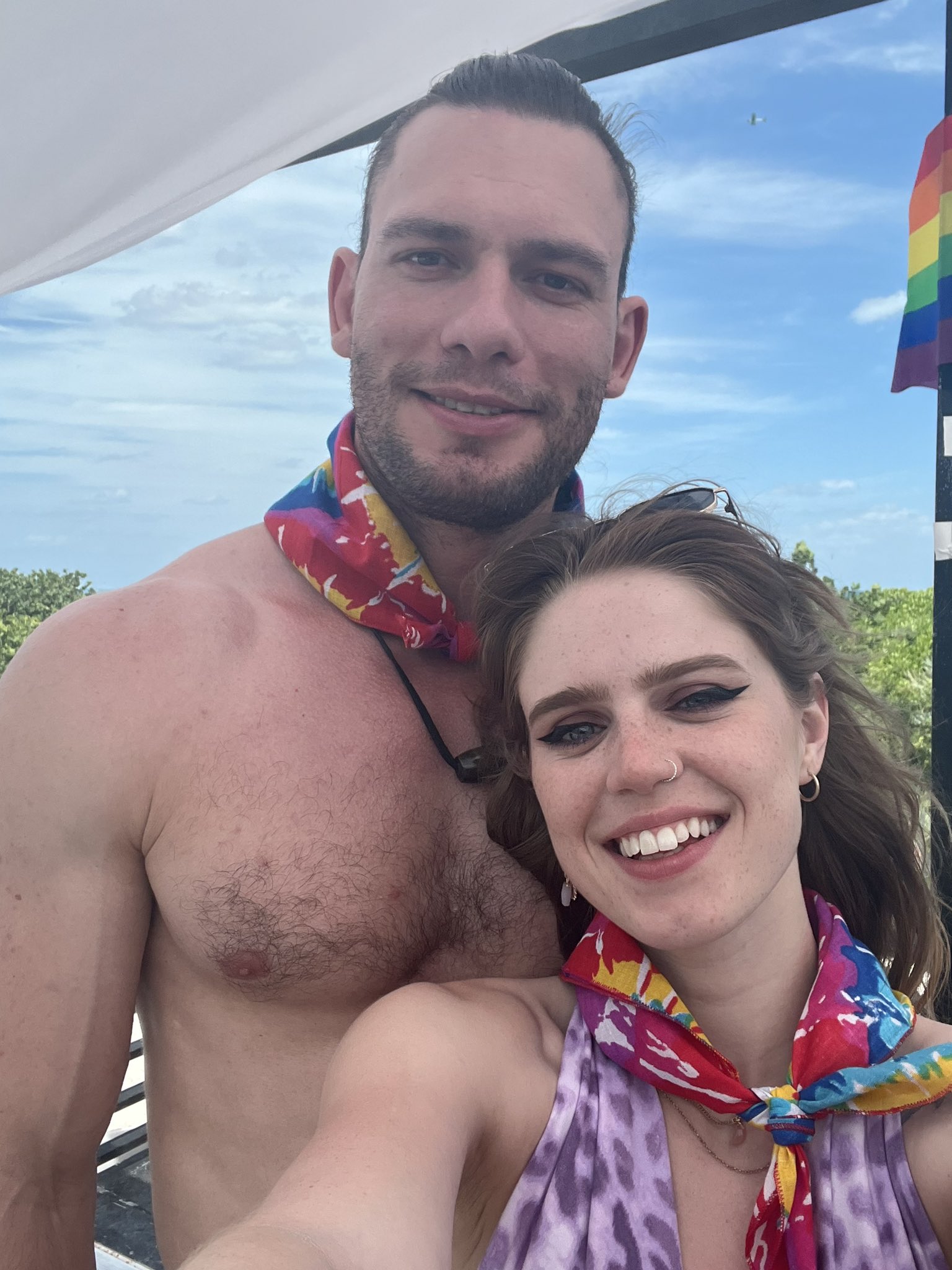 Cera Gibson on Twitter: "Pride in Miami is truly unique https://t.co/VY7tFENDnn" / Twitter