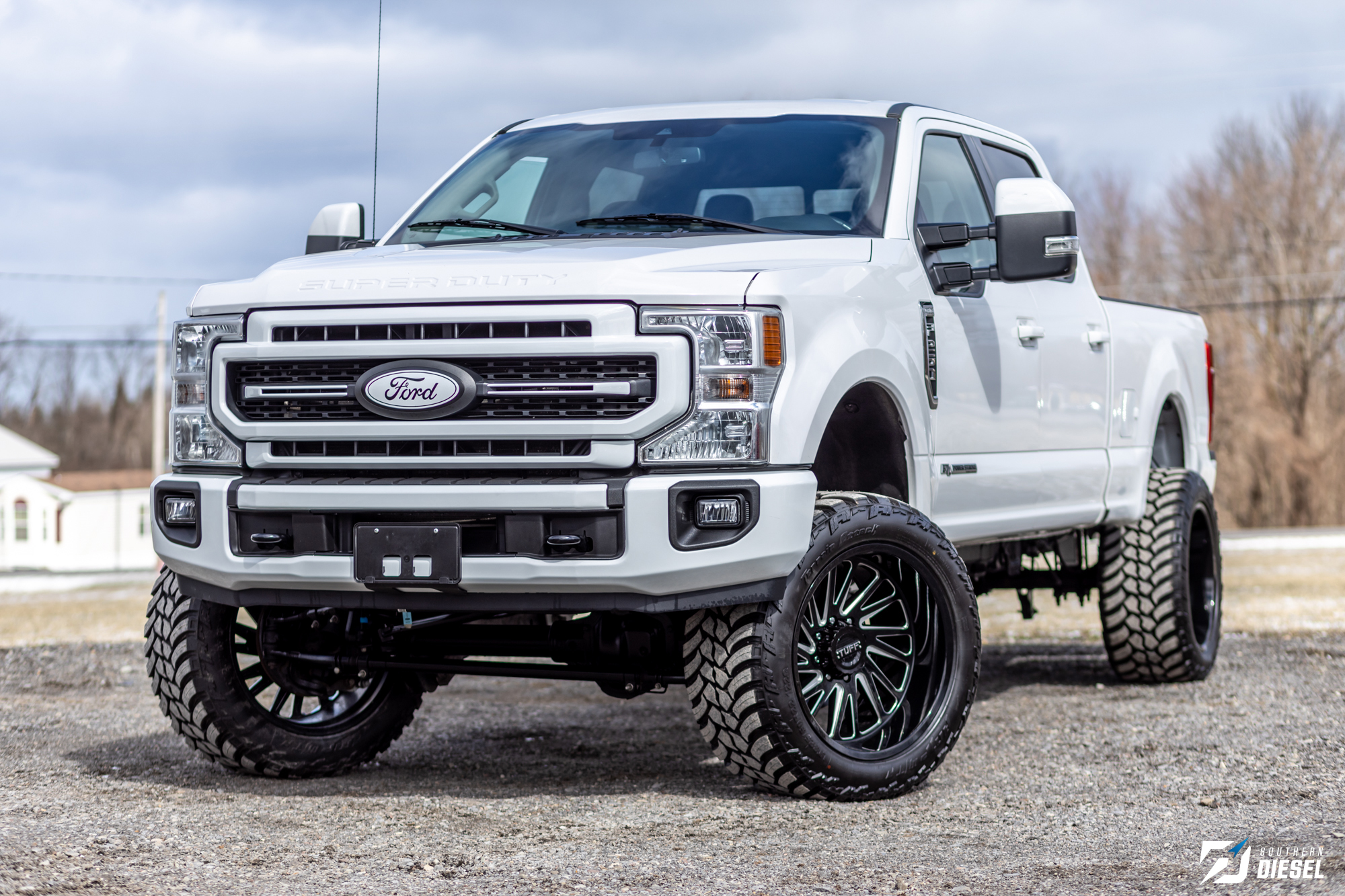 White Lifted 2022 F 250 Platinum