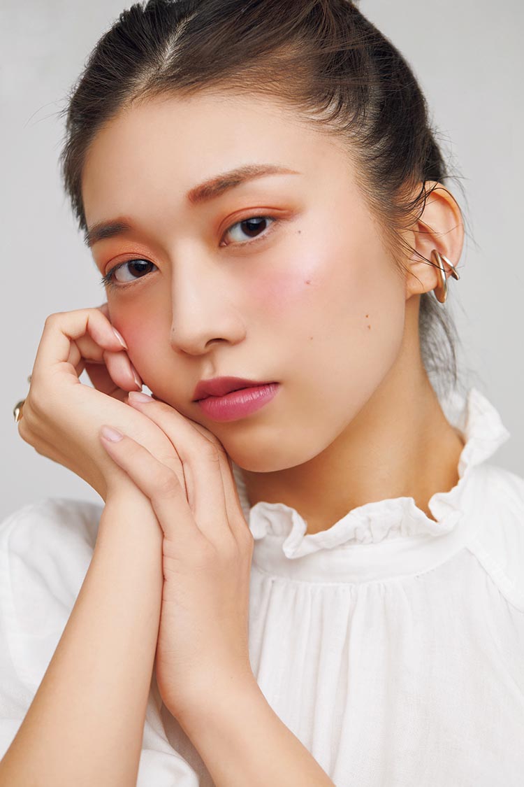 sweet on Twitter: "目指すはモテ顔♡ Wチークで大人可愛い愛され顔に【牧野真莉愛】 | https://t.co/xKlWfjwmiV - https://t.co ...