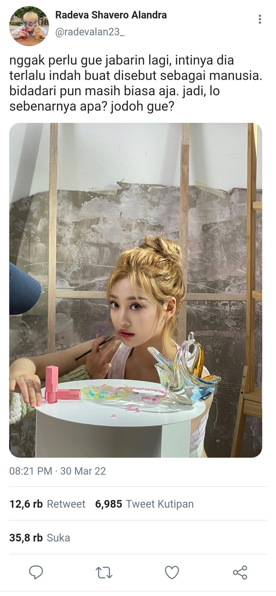 zoeya mueeza on Twitter: "9. Pasangan Radeva dan Narsha. https://t.co/aXtMxsciIM" / Twitter